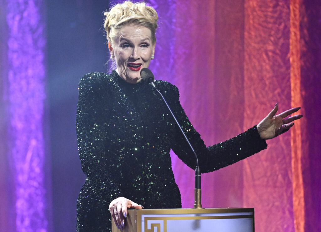 Mello 2025: KAJ och Bara Bada Bastu tar finsk bastu-weirdness till Mello – QX