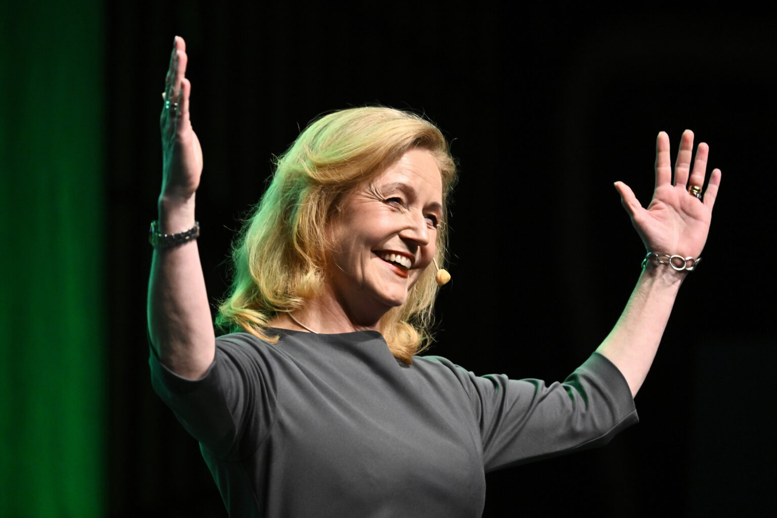 Elisabeth Thand Ringqvist hyllas av HBTQI-nätverket – QX