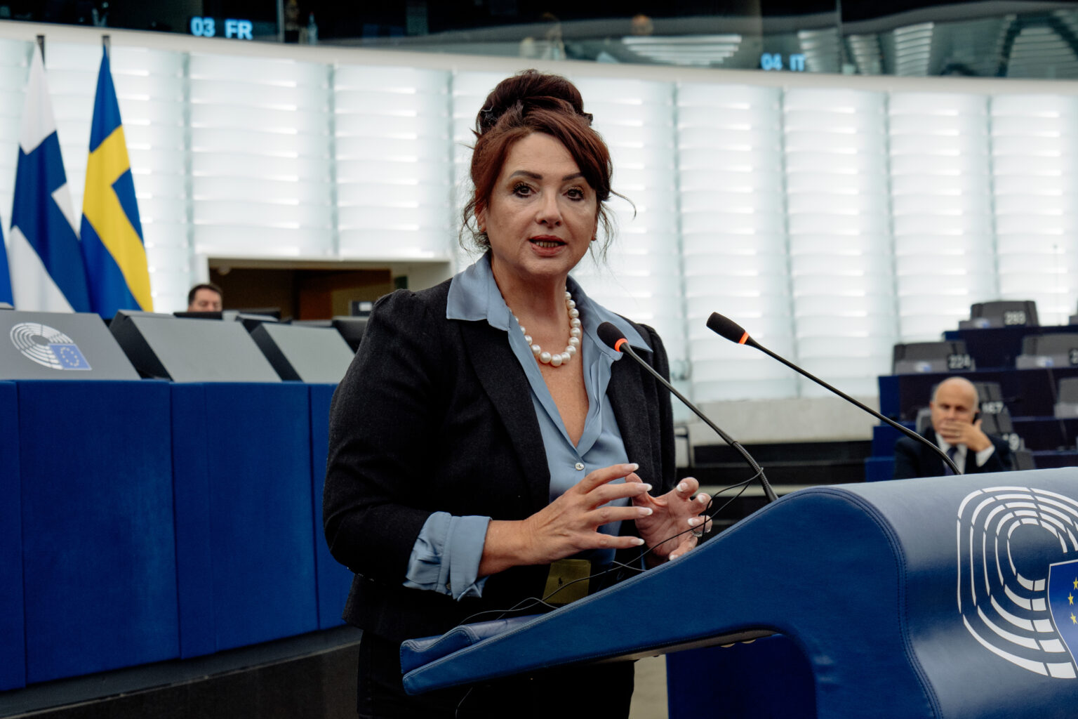 Europaparlamentariker vill förbjuda omvändelseterapi emn SD röstade nej ...