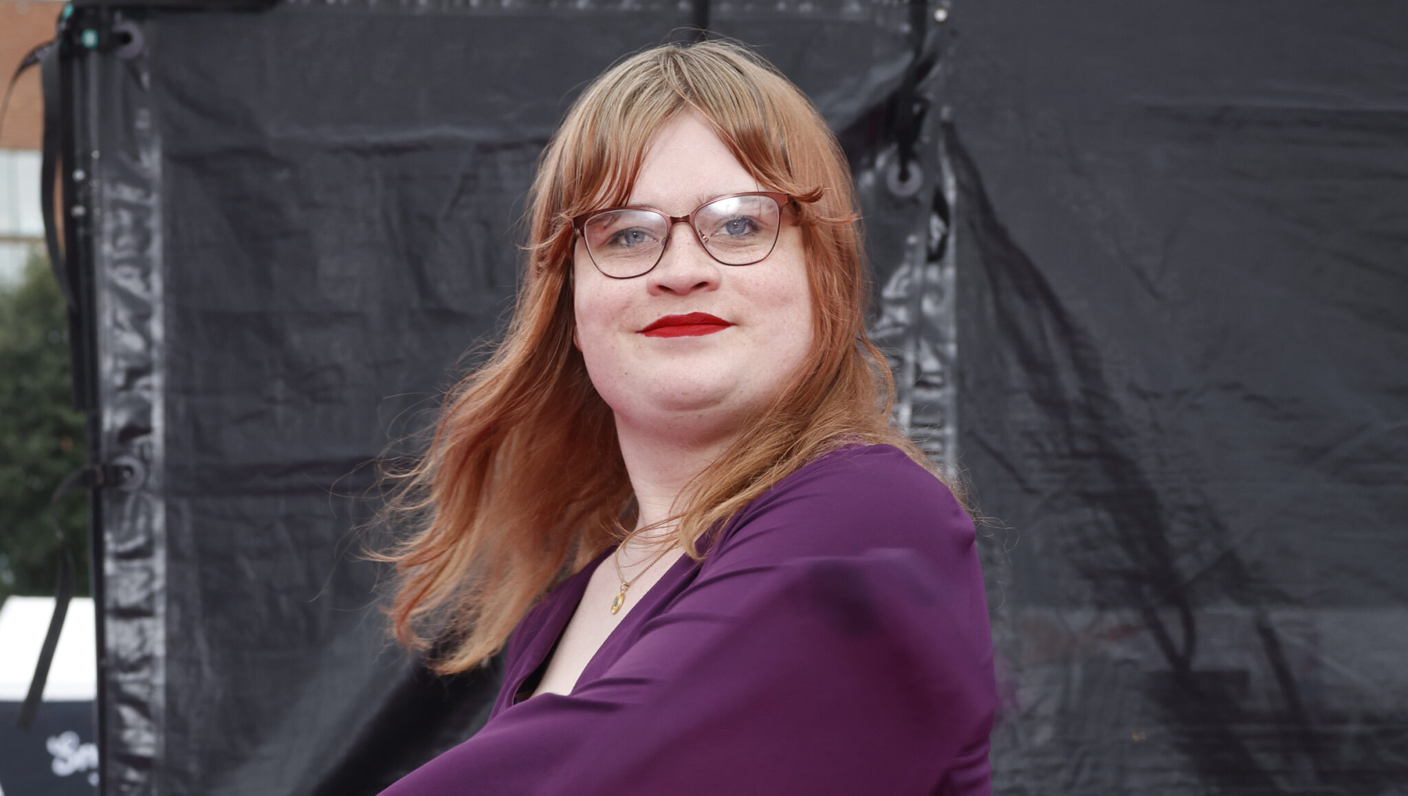 Signe Krantz återlämnar Öppna moderat-pris – QX